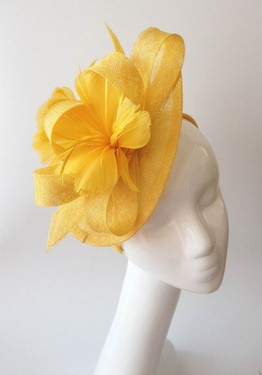 Yellow Fascinator – S B Equestrian